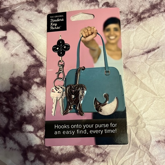 Finders Key Purse | Other | Nwt Key Finder That Attaches To Purse To ...